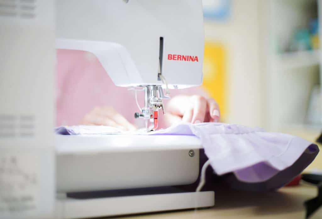Bernina 335 Sewing Machine • Sewing Machine World