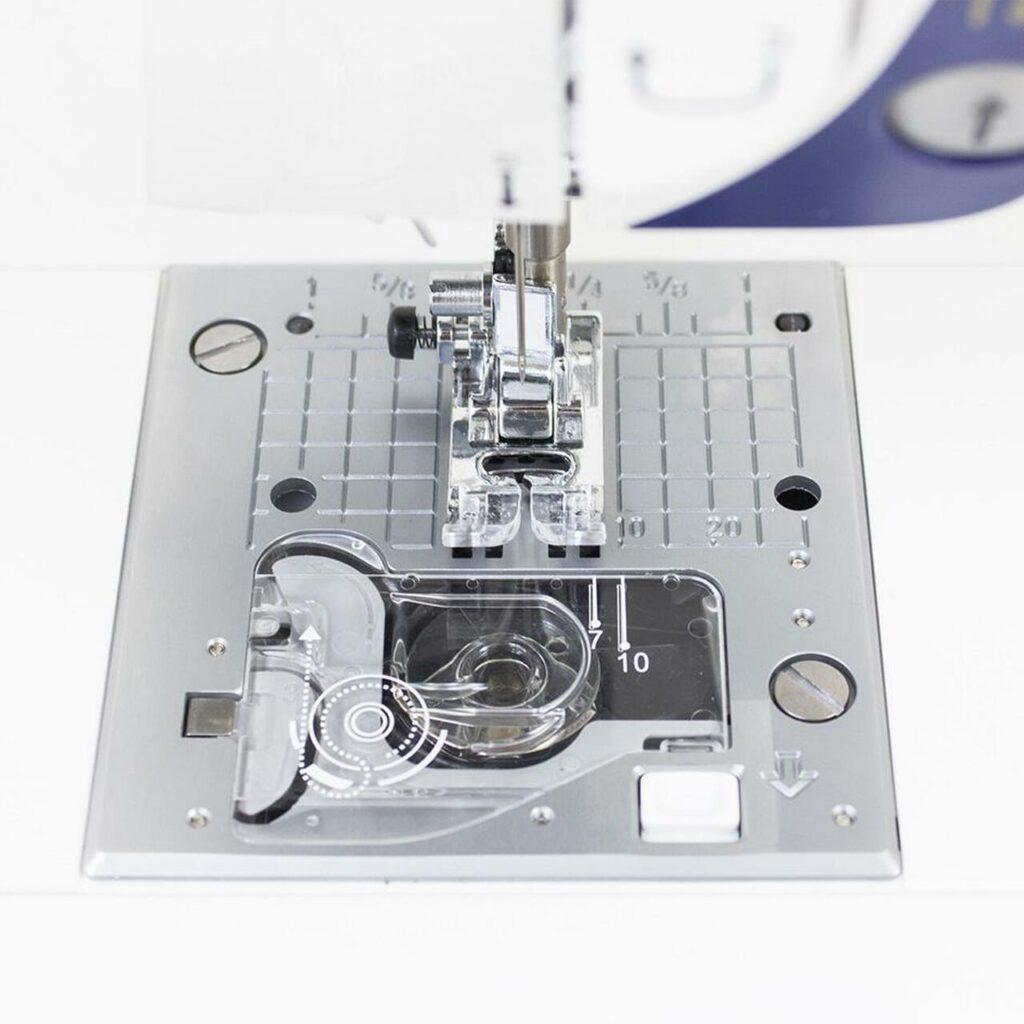 Juki HZL-G220 Sewing Machine • Sewing Machine World