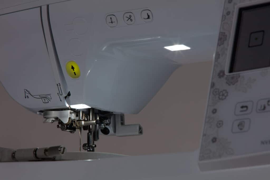 Brother Innov-is 880E • Sewing Machine World