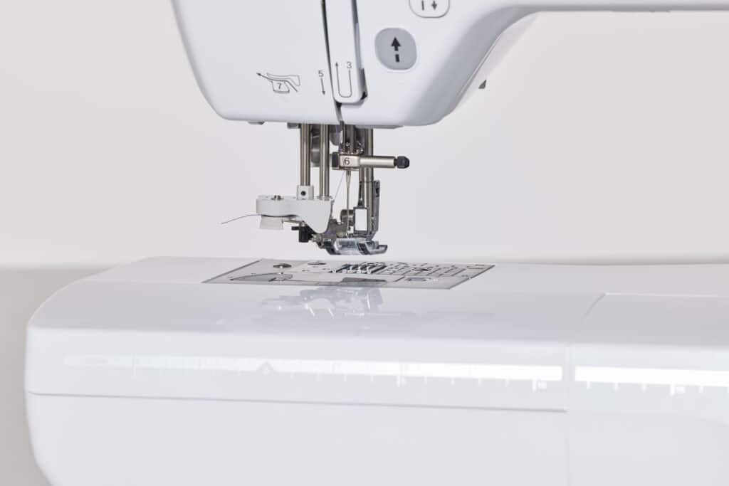 Brother Innov-is F560 Sewing Machine • Sewing Machine World