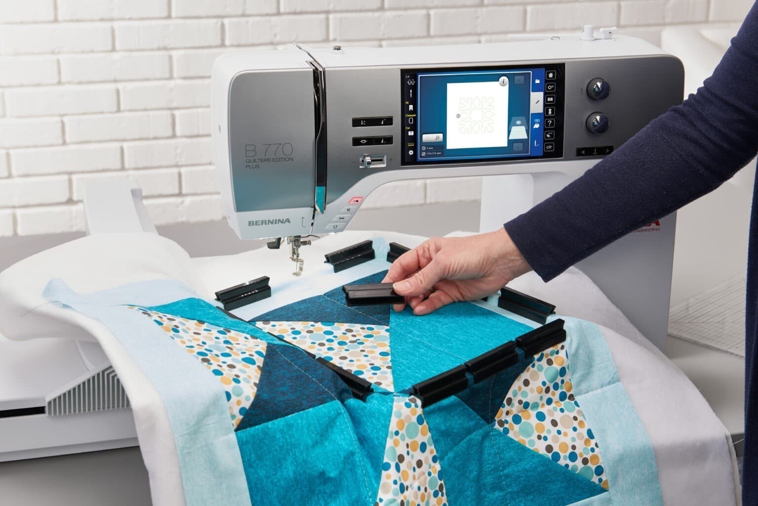 Bernina Medium Clamp Embroidery Hoop • Sewing Machine World