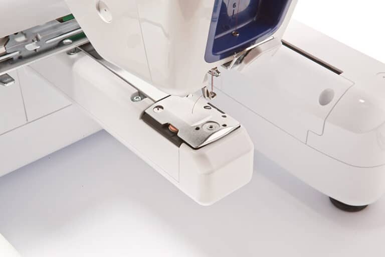 Brother VR Embroidery Machine • Sewing Machine World